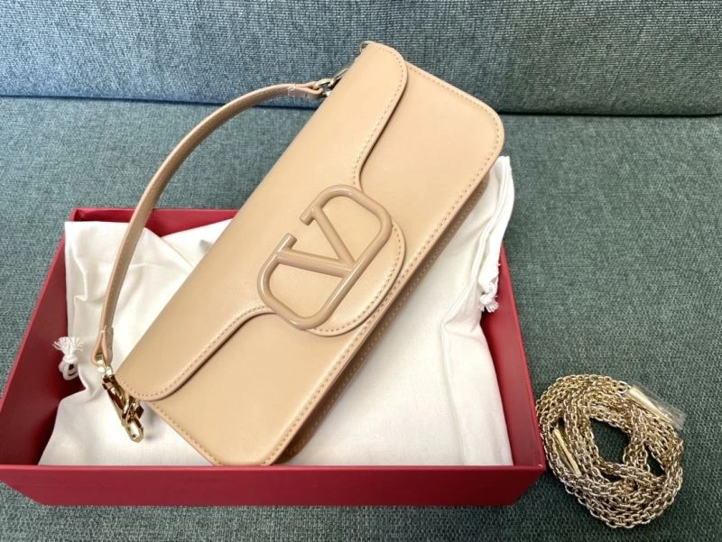 Accurate model Valentino Satchel Bags
