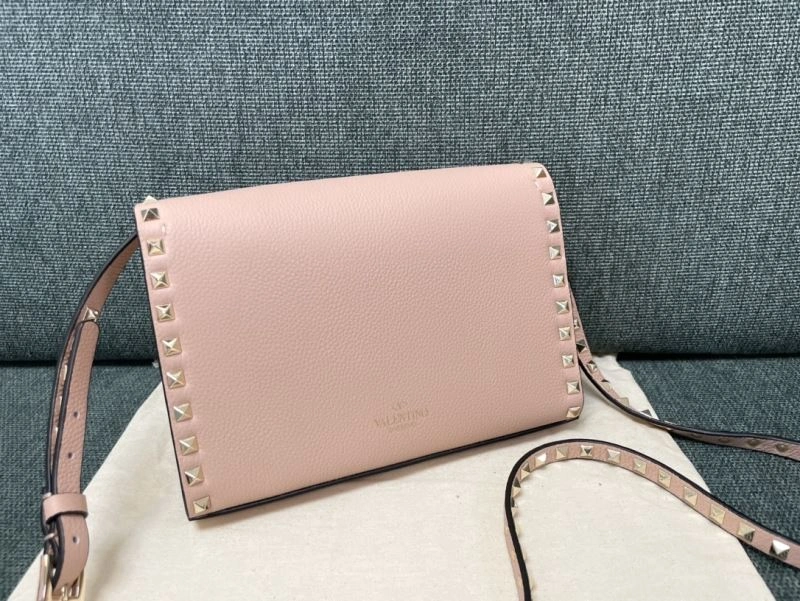 Value-priced Valentino Satchel Bags