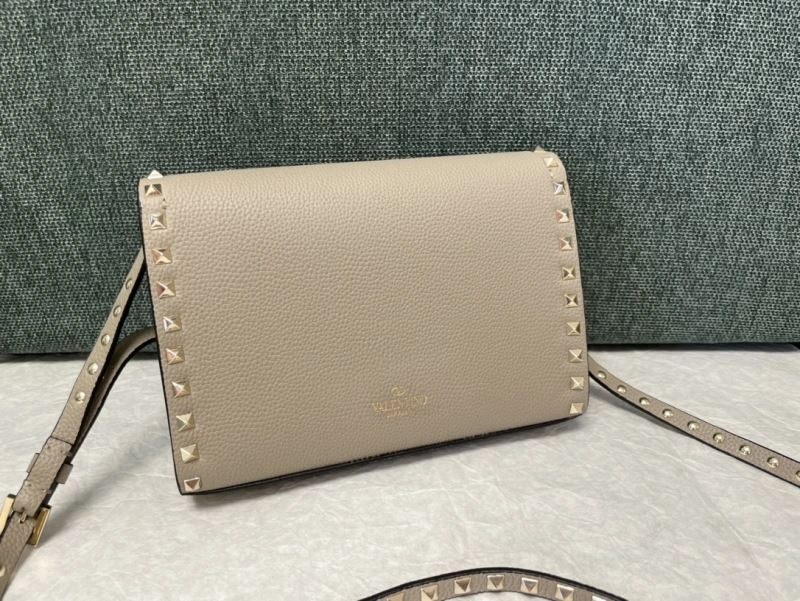 Discounted Valentino Satchel Bags