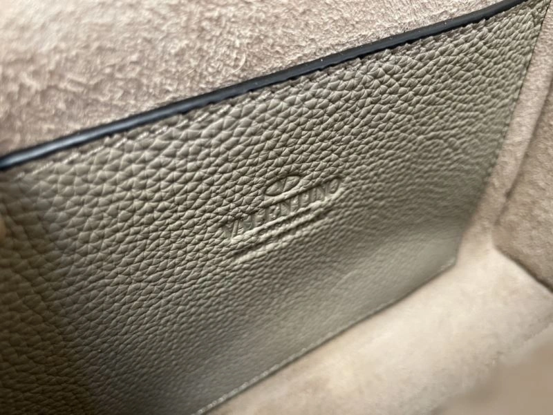 Discounted Valentino Satchel Bags