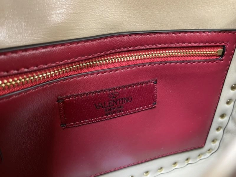 Accurate model Valentino Satchel Bags