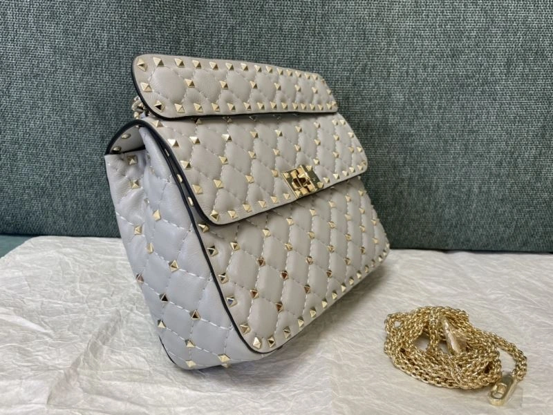 Accurate model Valentino Satchel Bags