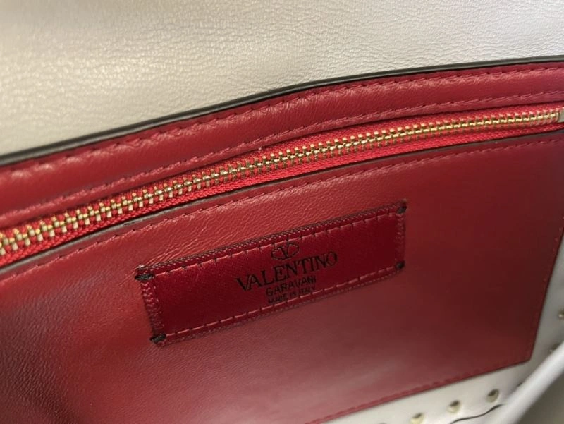 Accurate model Valentino Satchel Bags