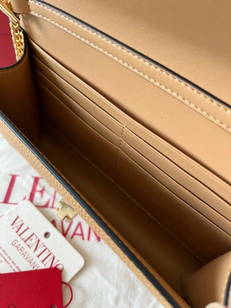 Bargain Valentino Satchel Bags