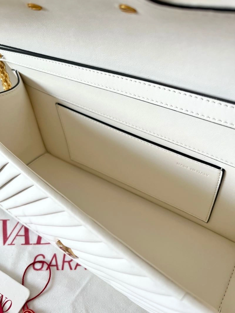 Bargain Valentino Satchel Bags