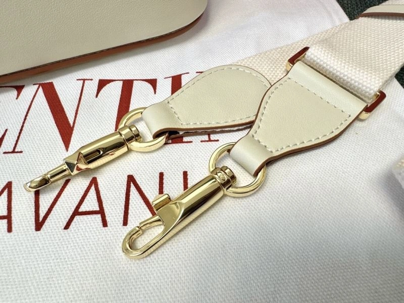 Inexpensive Valentino Satchel Bags