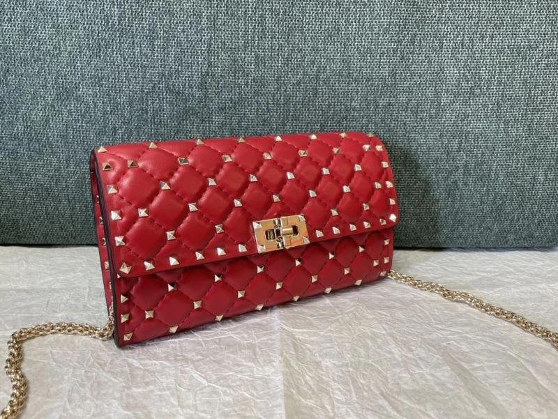 Accurate model Valentino Satchel Bags