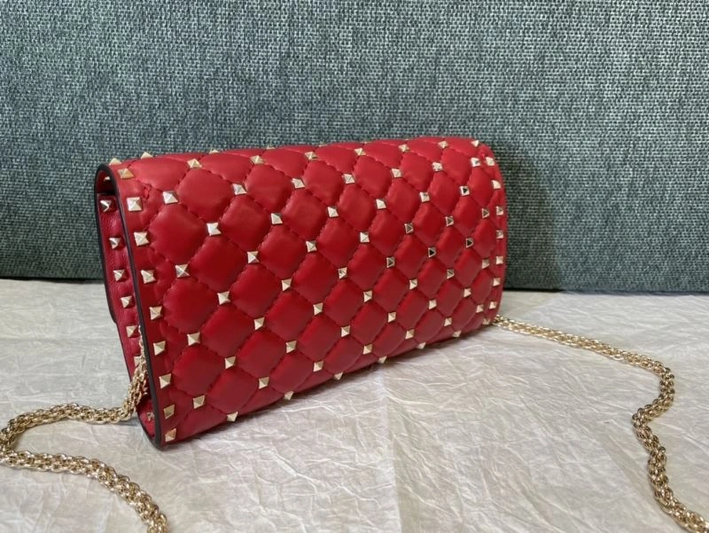 Accurate model Valentino Satchel Bags