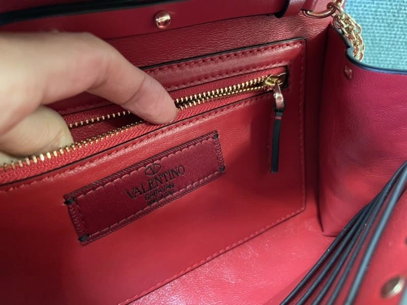 Accurate model Valentino Satchel Bags