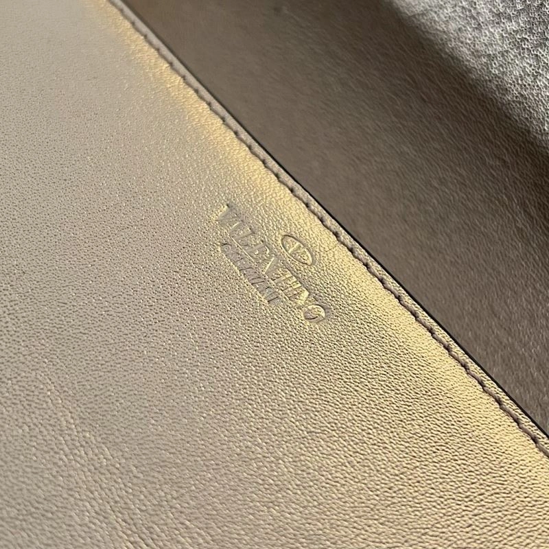 1:1 copy Valentino Satchel Bags