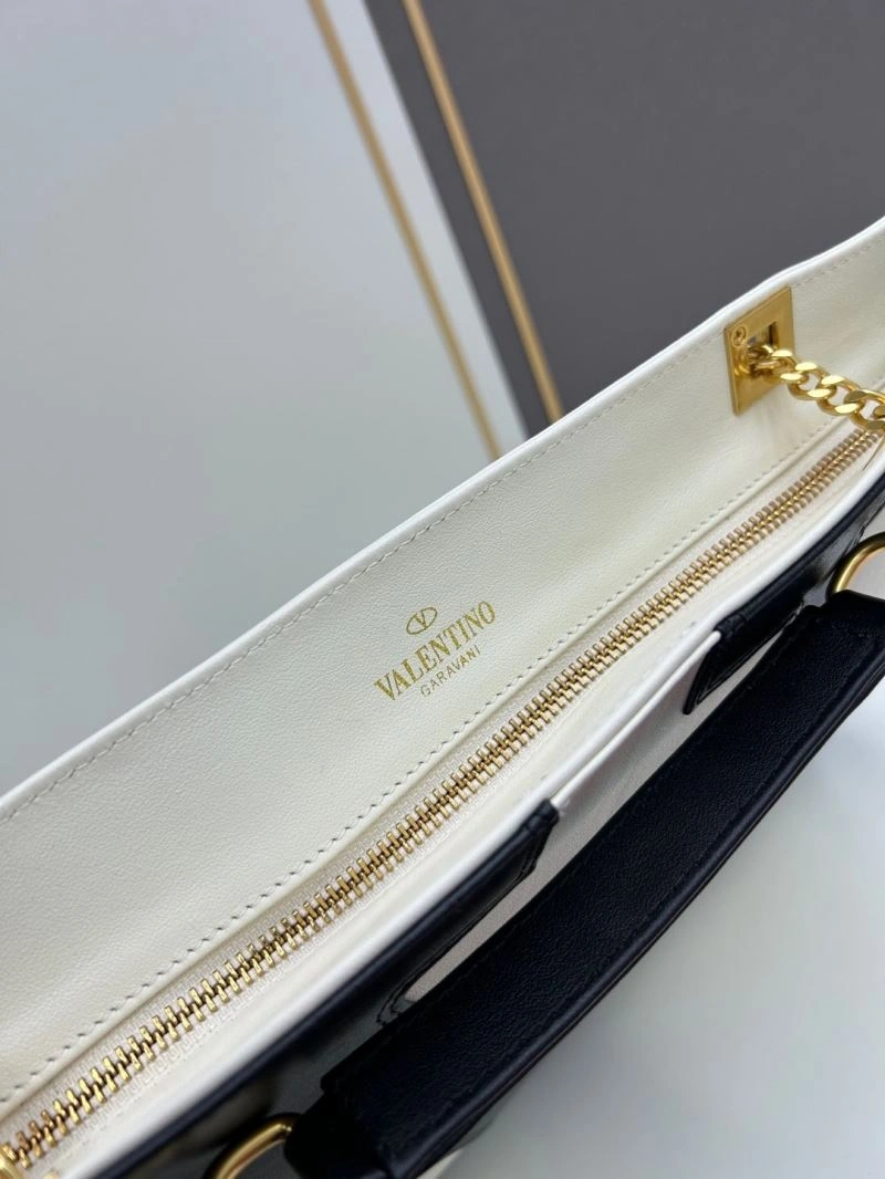Accurate model Valentino Satchel Bags