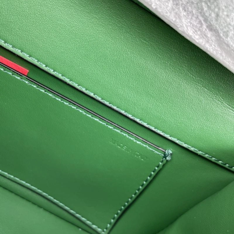 Value-priced Valentino Satchel Bags