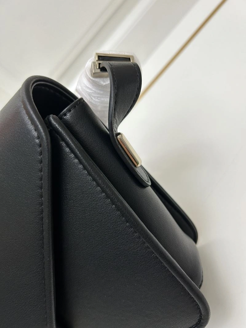 Value-priced Valentino Satchel Bags