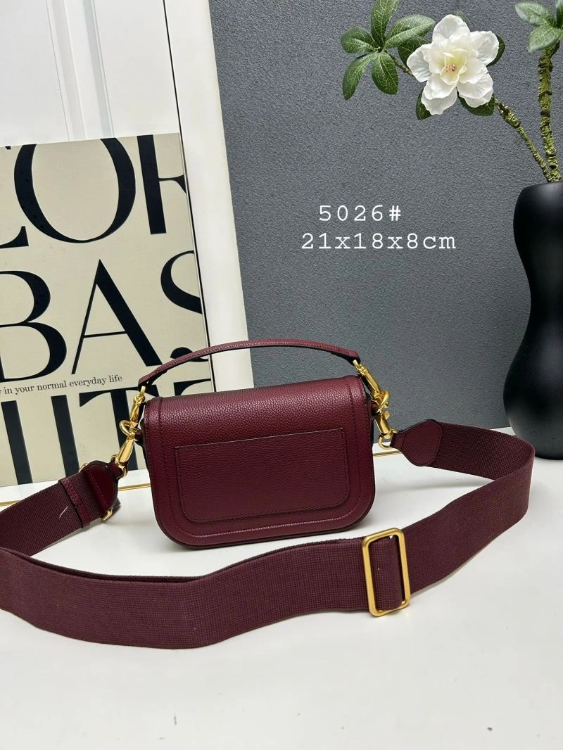Accurate model Valentino Satchel Bags
