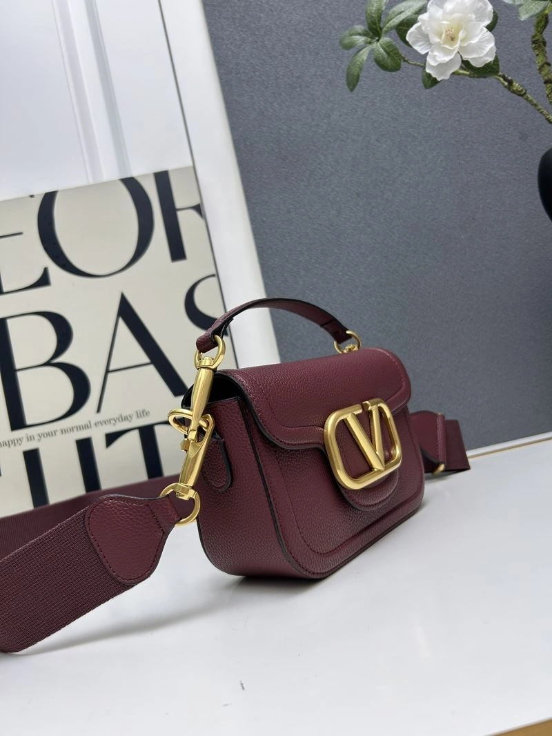 Accurate model Valentino Satchel Bags