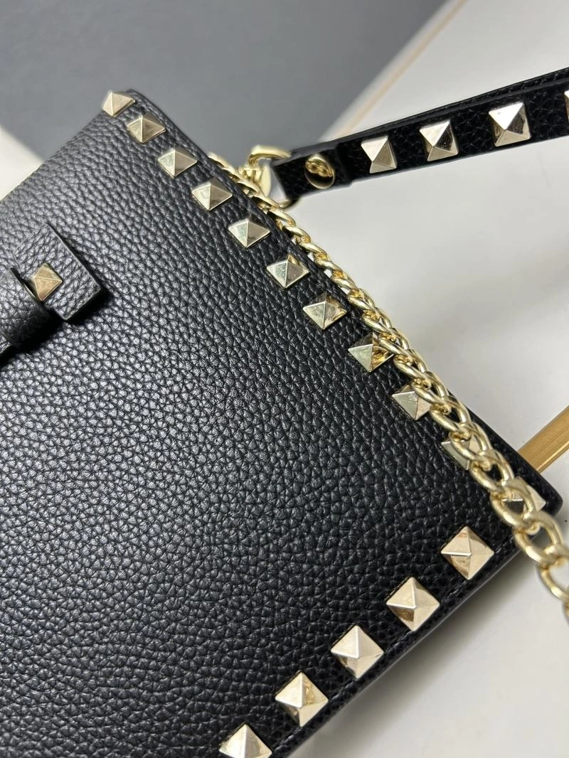 Accurate model Valentino Satchel Bags