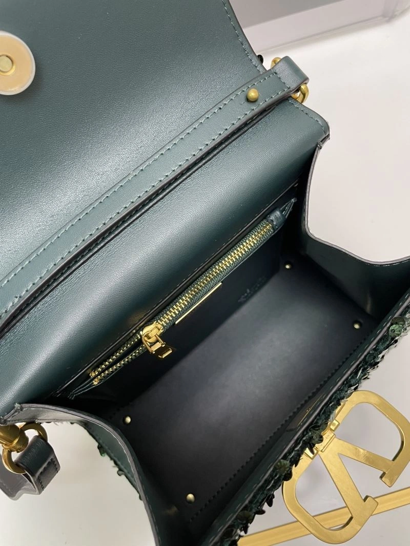 Accurate model Valentino Satchel Bags