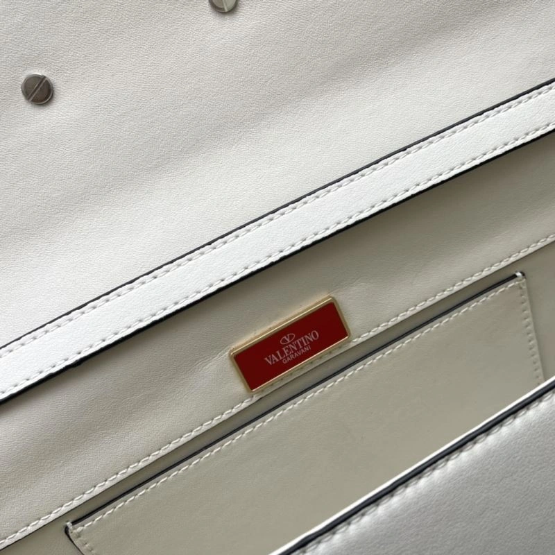 Accurate model Valentino Satchel Bags