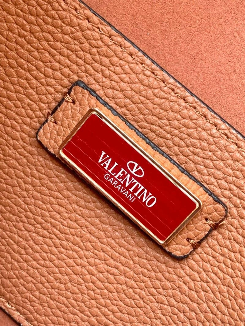 Accurate model Valentino Satchel Bags