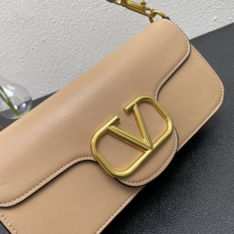 Accurate model Valentino Satchel Bags