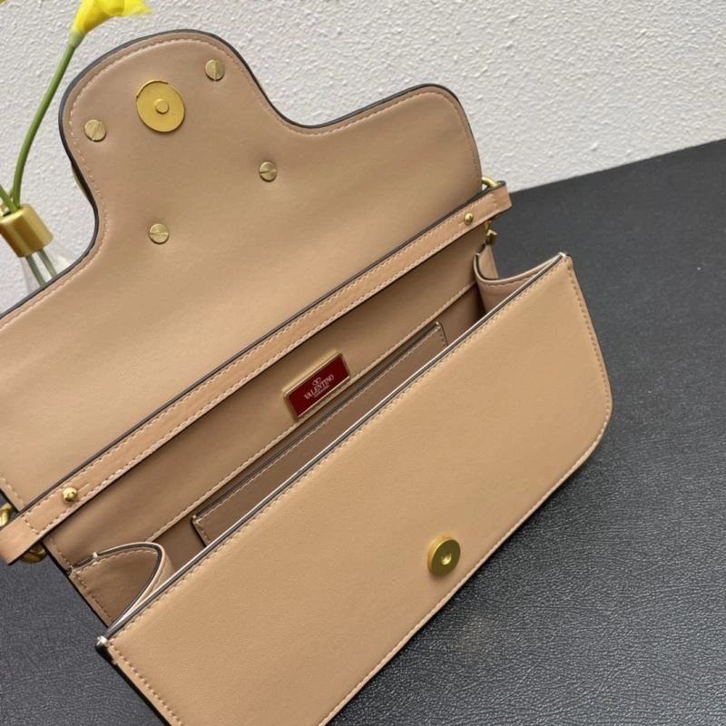 Accurate model Valentino Satchel Bags