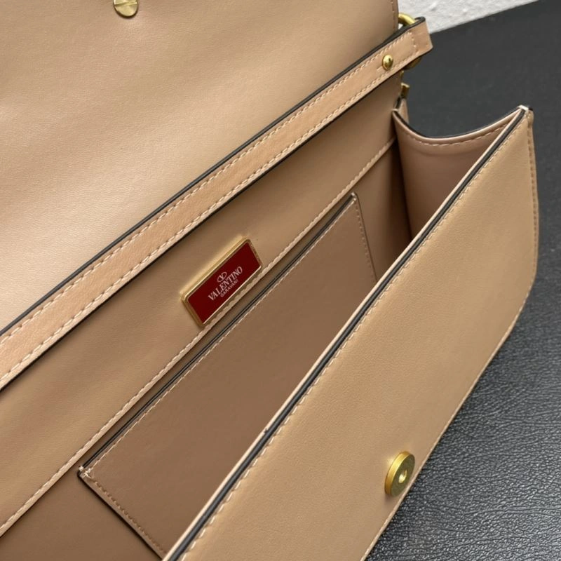 Accurate model Valentino Satchel Bags
