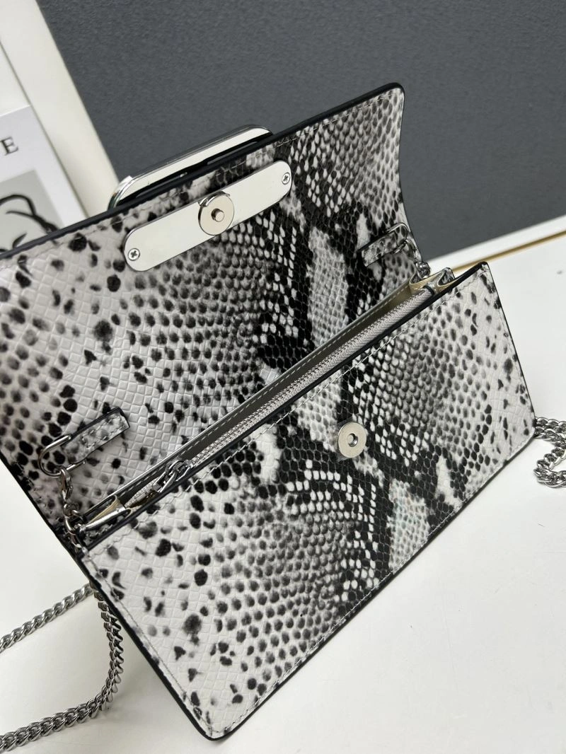 Factory-made Valentino Satchel Bags