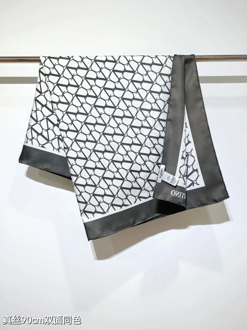 Real Valentino Scarf