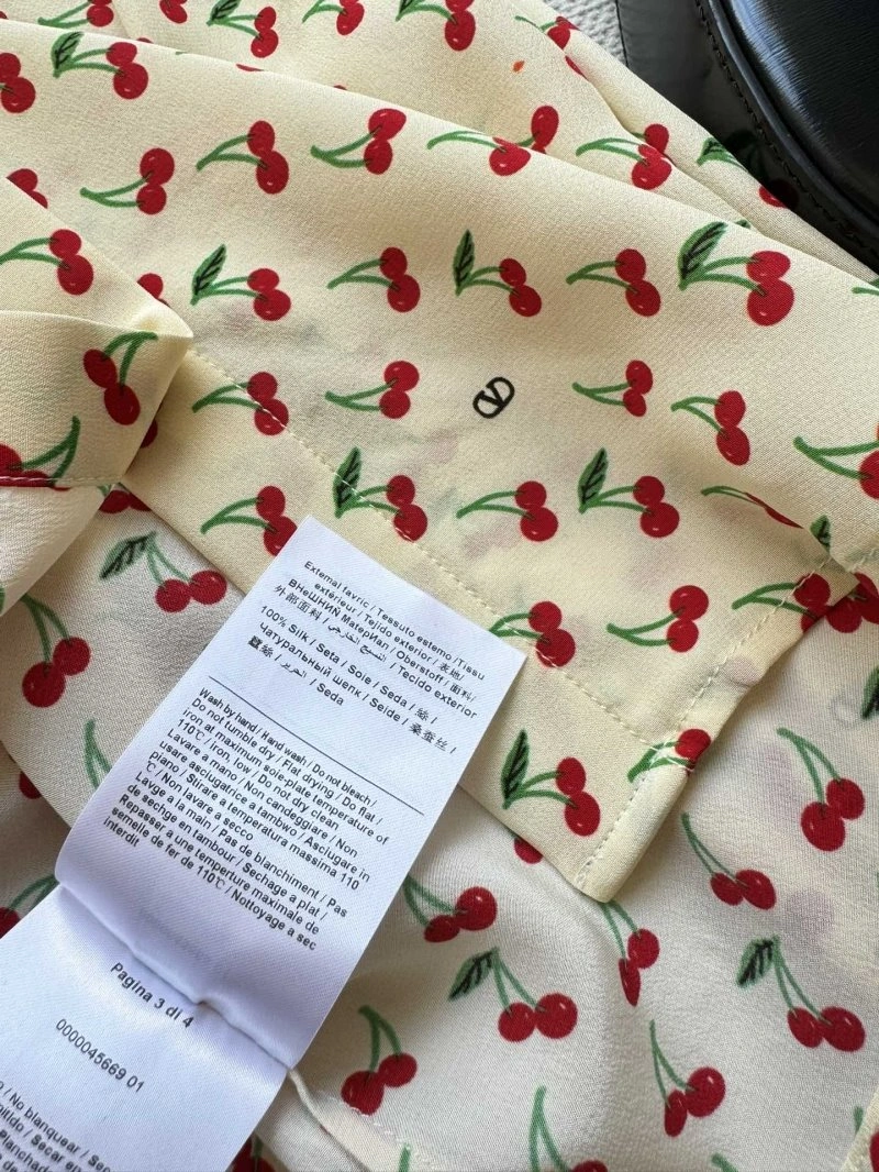 Economical Valentino Shirts