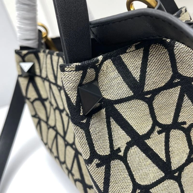 Brand-original Valentino Shopping Bags