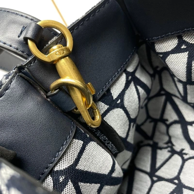 Real Valentino Shopping Bags