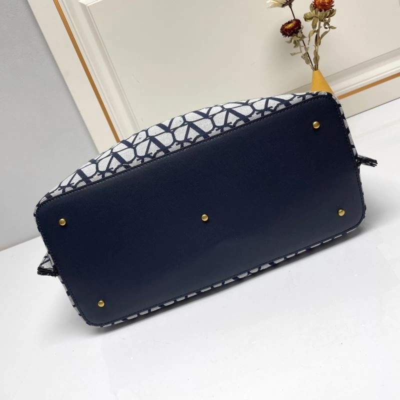 Cut-rate Valentino Shopping Bags