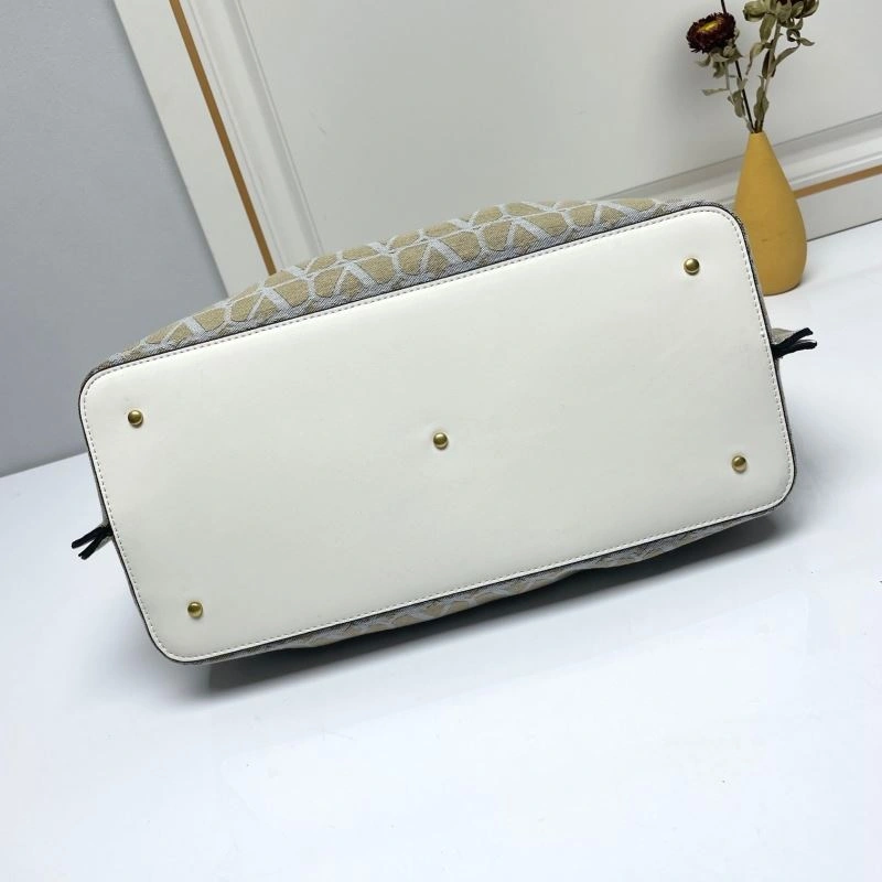 Discounted Valentino Shopping Bags