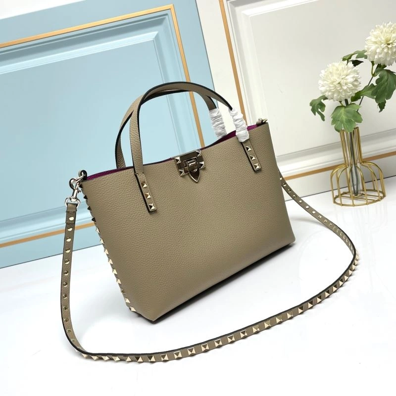Top match Valentino Shopping Bags