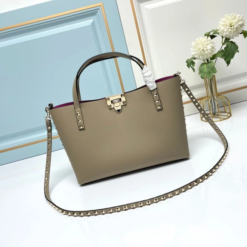Top match Valentino Shopping Bags