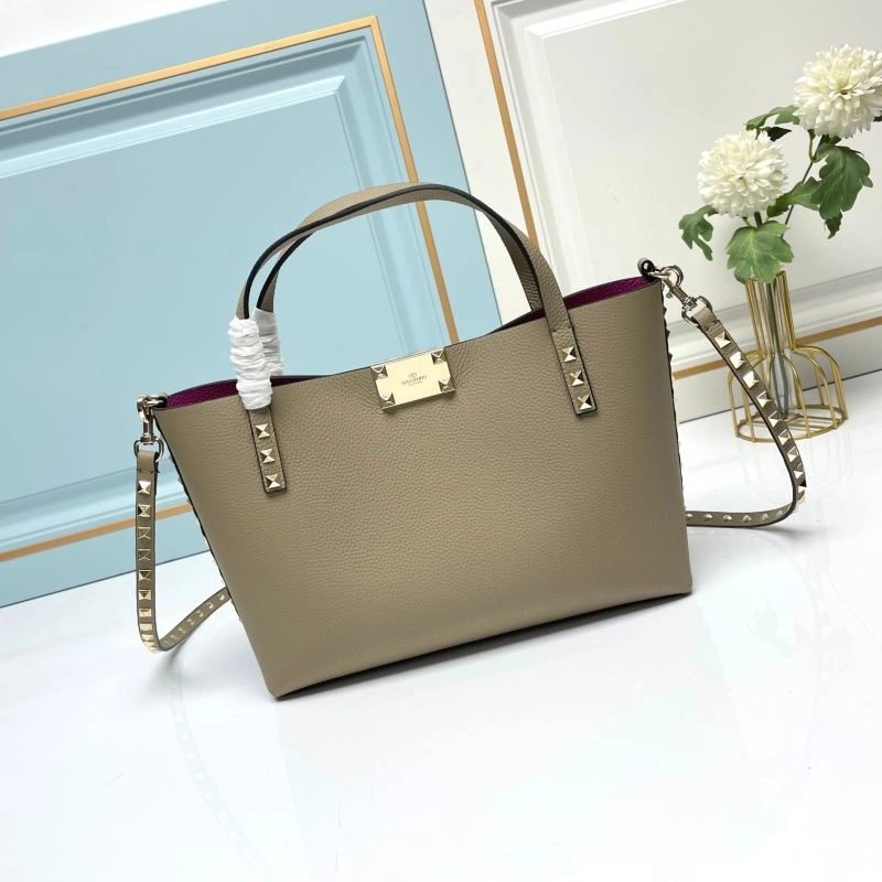 Top match Valentino Shopping Bags
