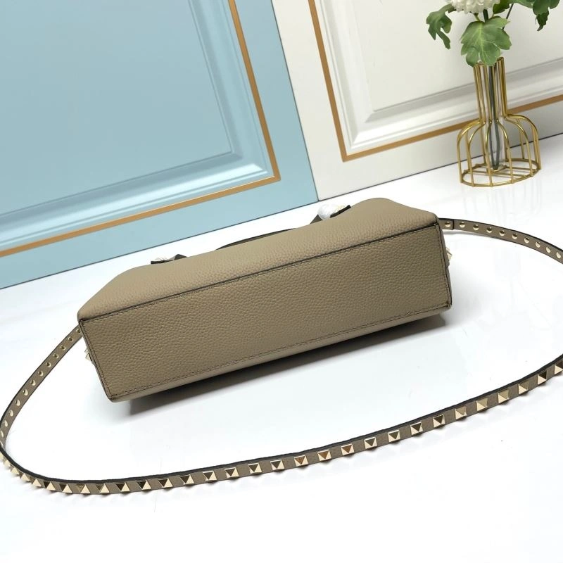 Top match Valentino Shopping Bags