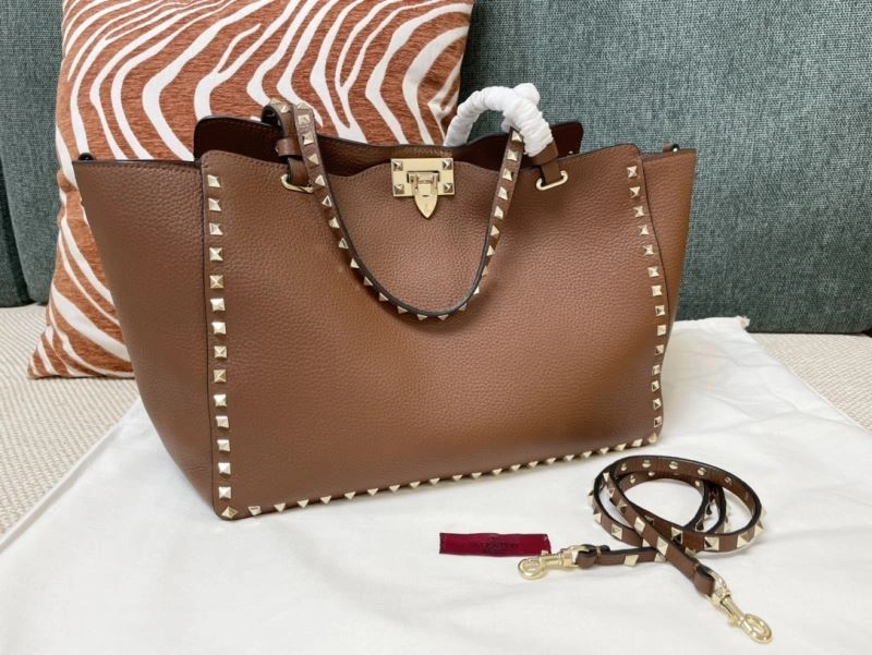 Top match Valentino Shopping Bags
