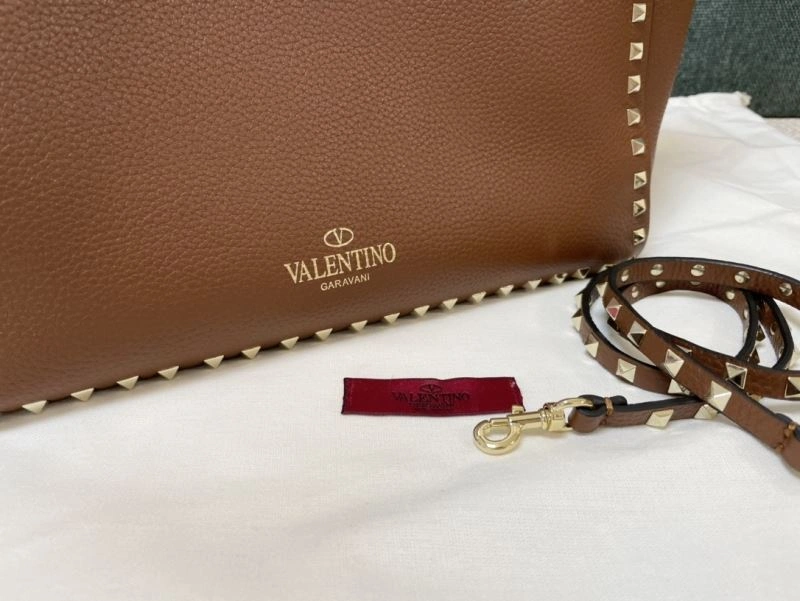 Top match Valentino Shopping Bags