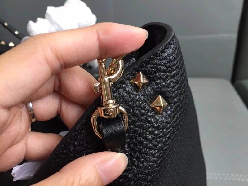 High accuracy Valentino Shopping Bags