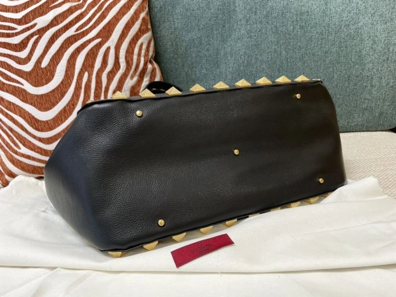 Exact replica Valentino Shopping Bags