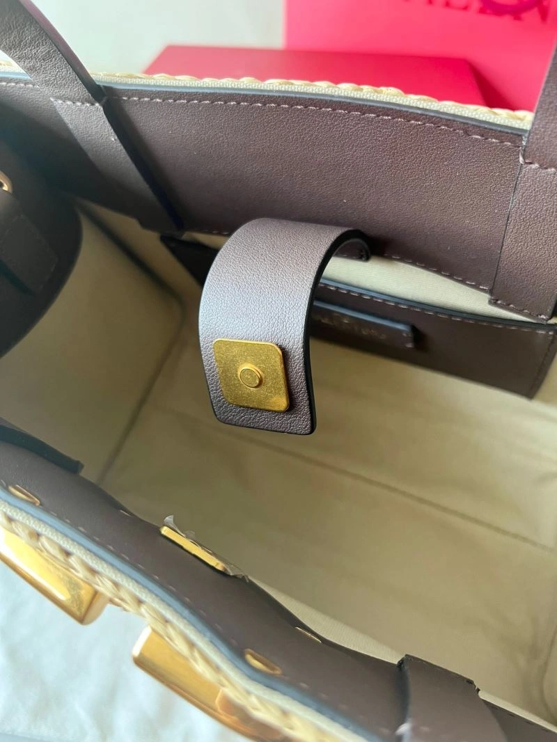 1:1 copy Valentino Shopping Bags