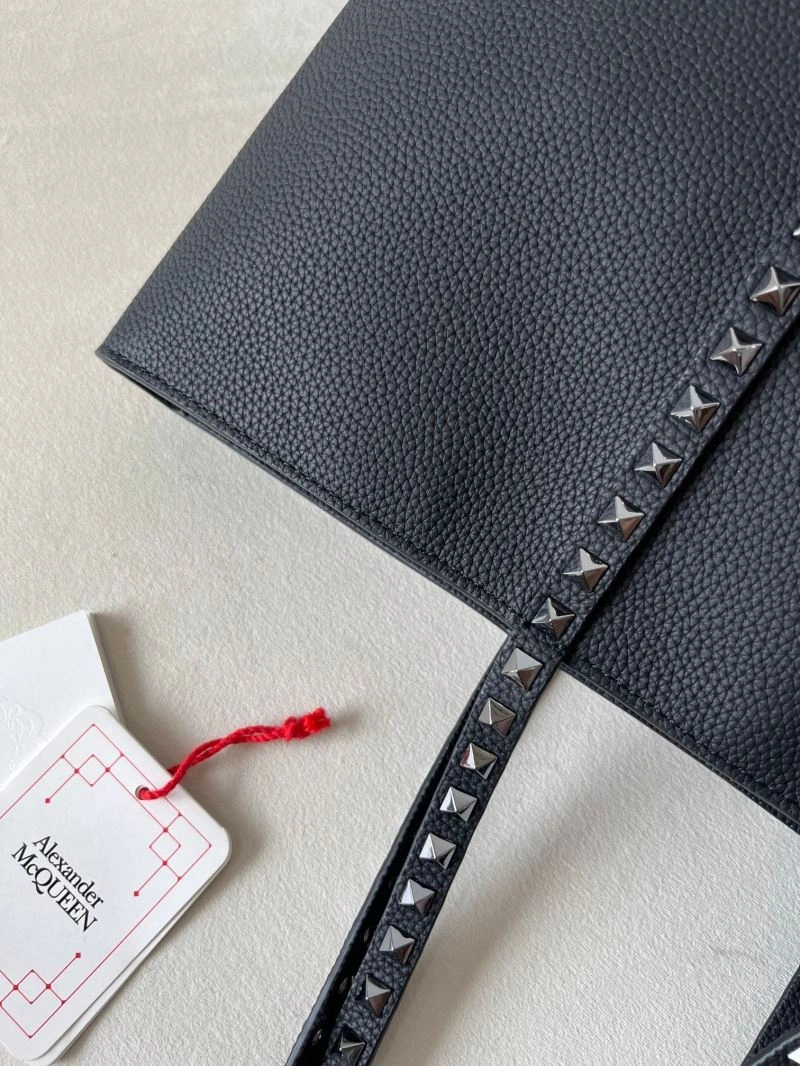 High fidelity Valentino Shopping Bags