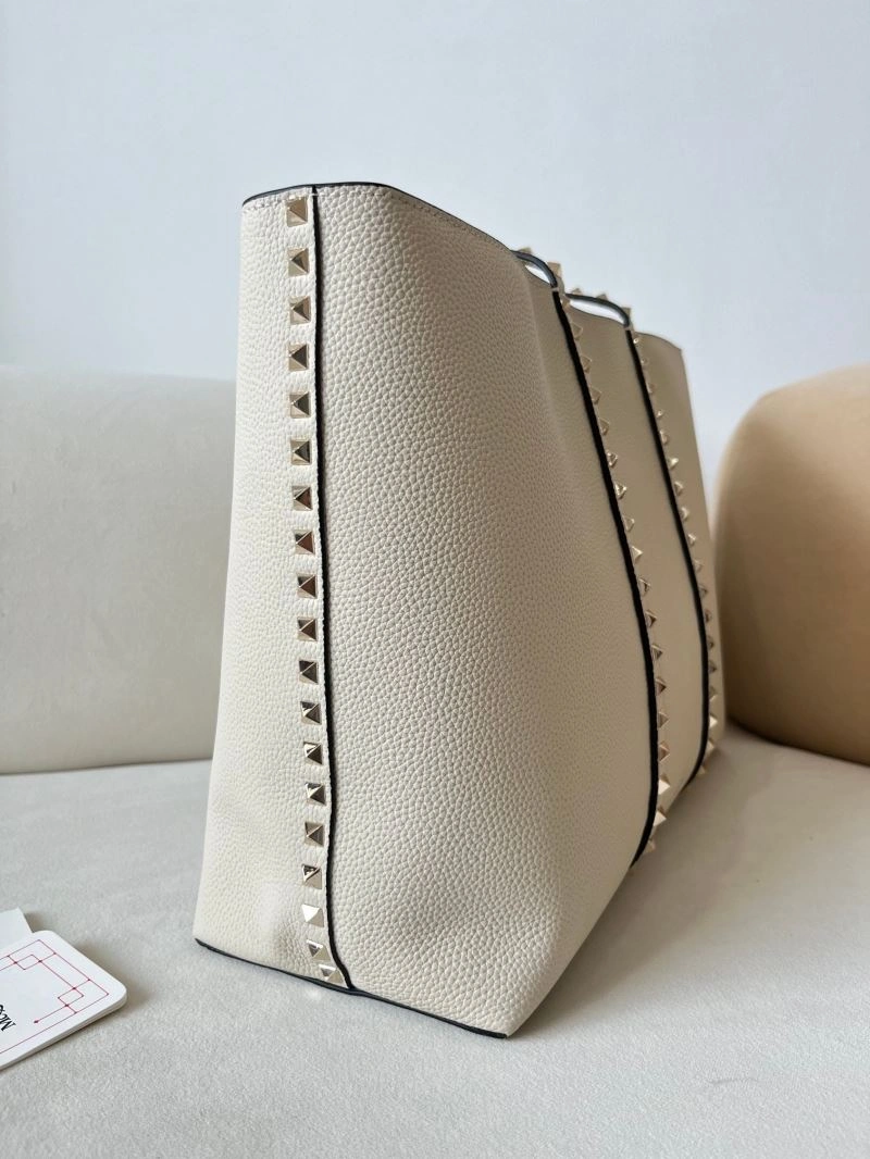 Top mirror Valentino Shopping Bags
