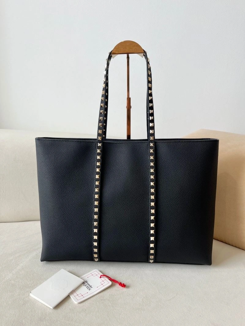 Low-cost Valentino Shopping Bags