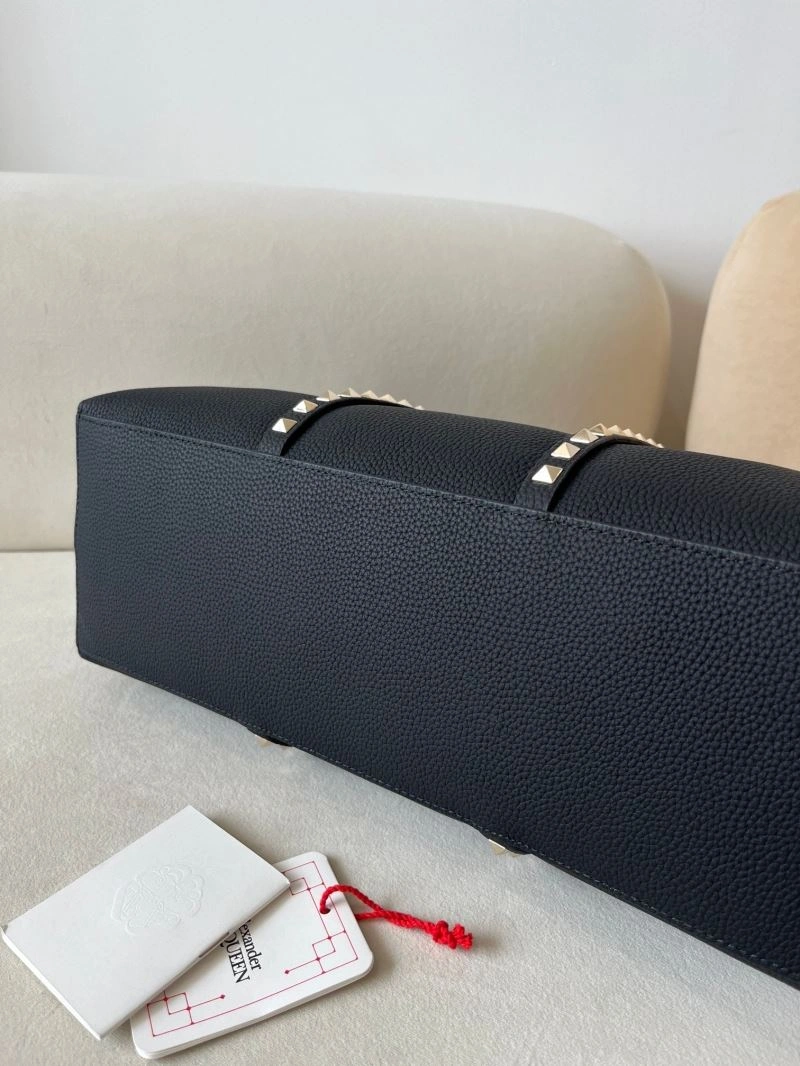 Low-cost Valentino Shopping Bags