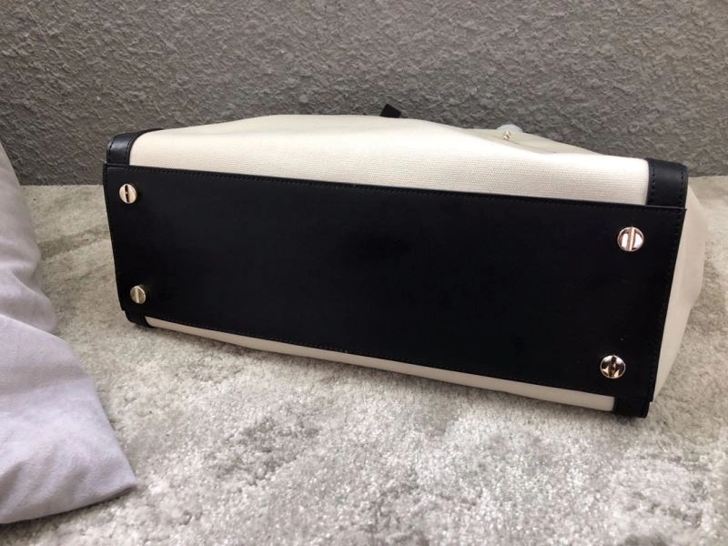 Low-cost Valentino Shopping Bags