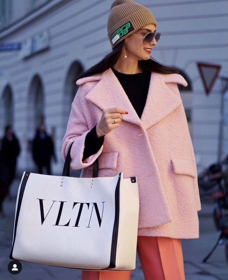 Low-cost Valentino Shopping Bags