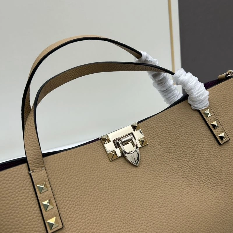 Legit Valentino Shopping Bags