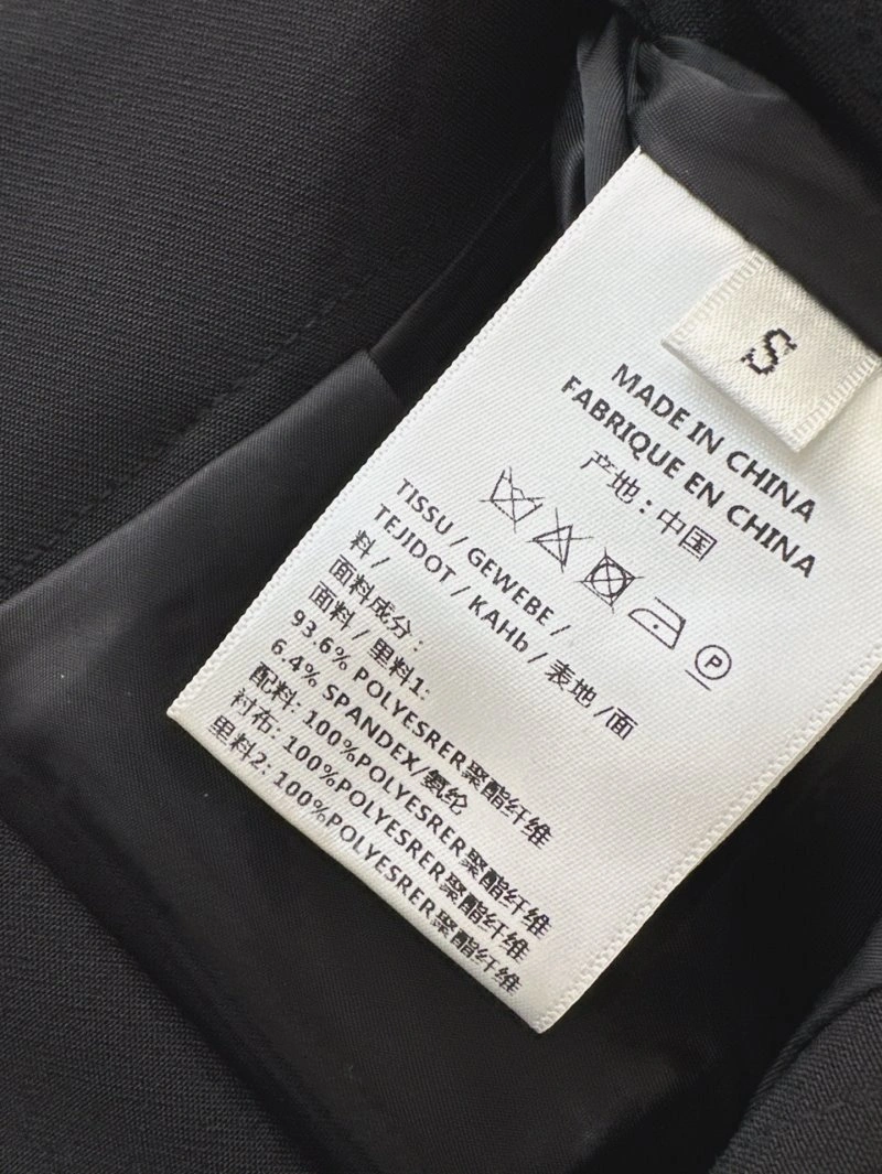 1:1 copy Valentino Short Pants